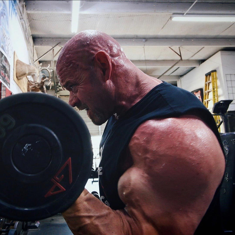 Apollon Nutrition's Branch Warren Blasts Arms at Metroflex Arlington ...
